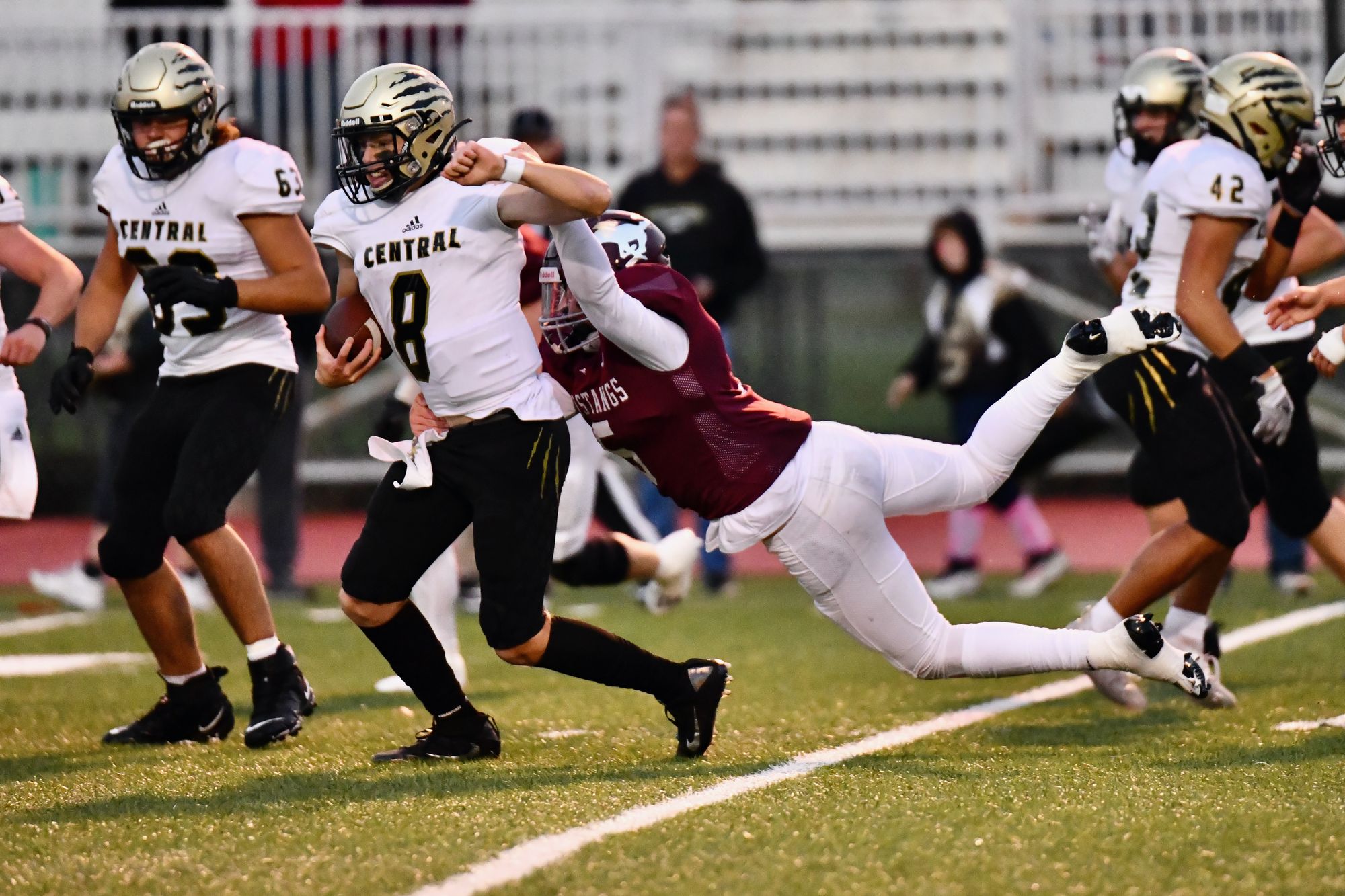 Mustangs Outlast Andover Central (Photo Gallery)