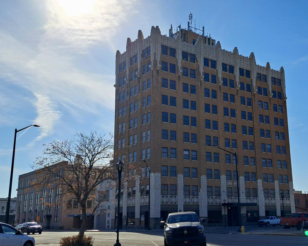 Salina's Tallest Building: A Historical Marvel