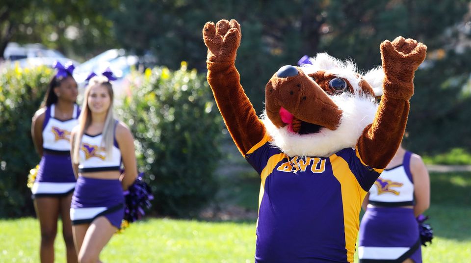 Supporters Continue to Fuel the Rise of KWU