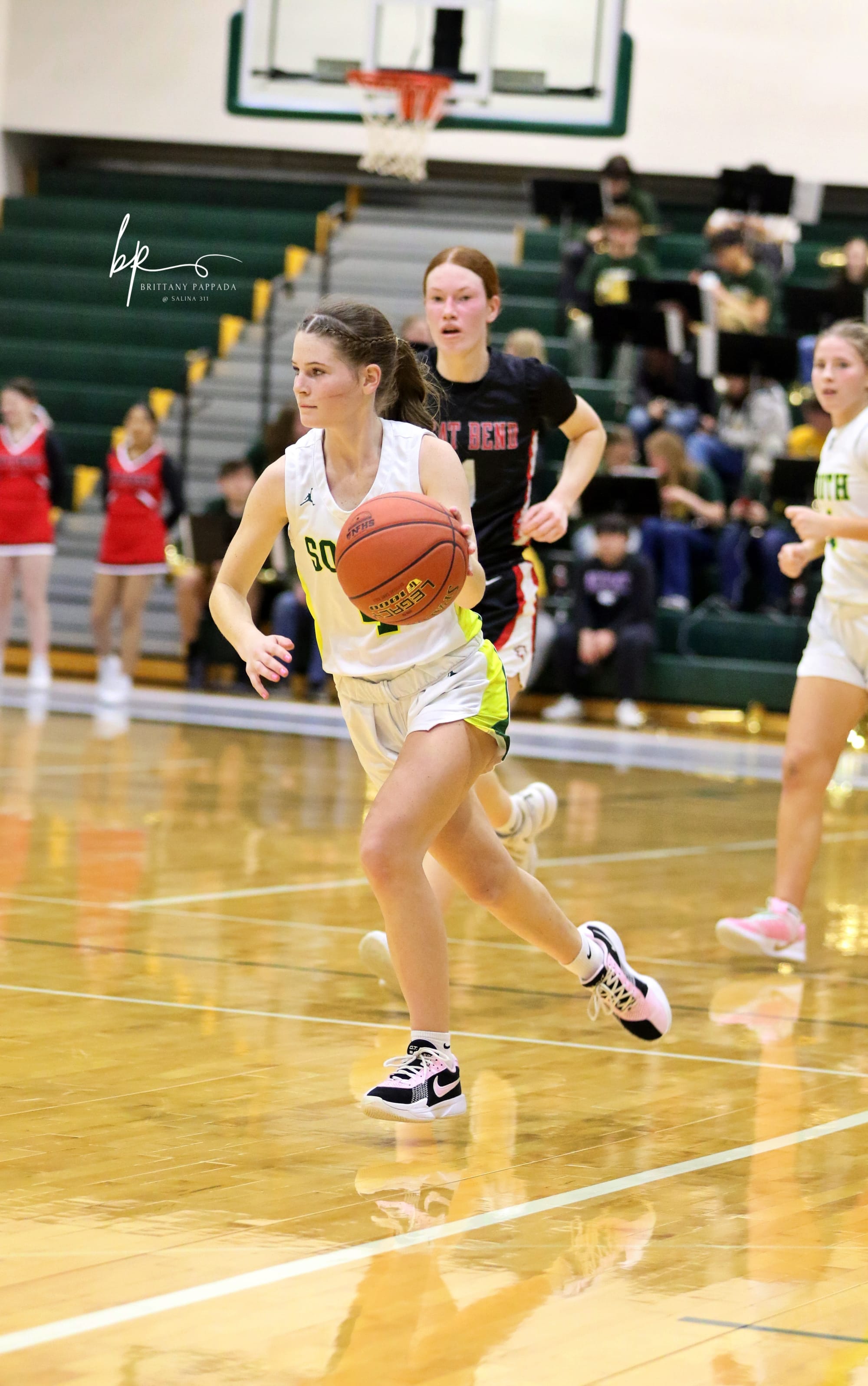 Lady Cougars Defeat Great Bend 54-48 (Photo Gallery)