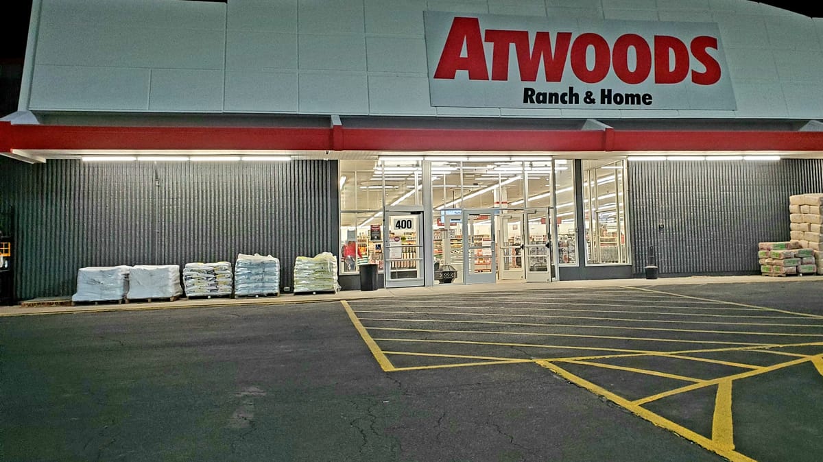 Atwoods Store Opens In Salina