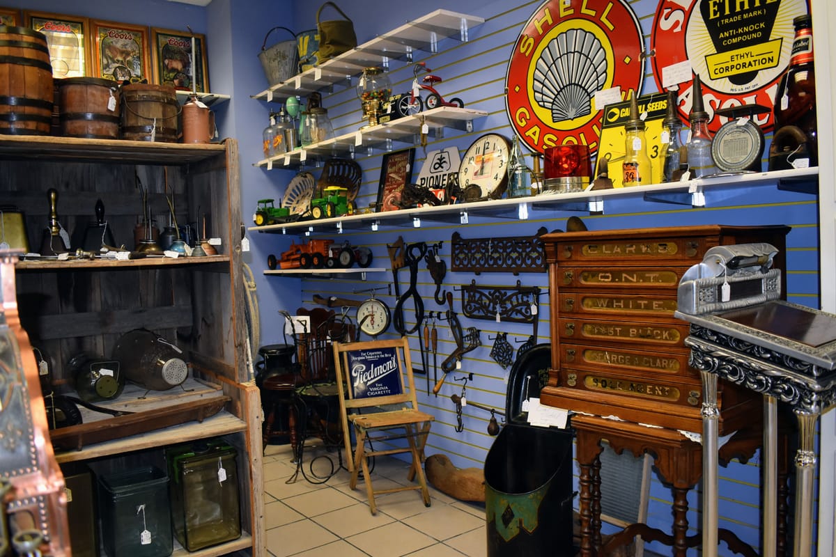 Junk In The Trunk Opens at Central Mall