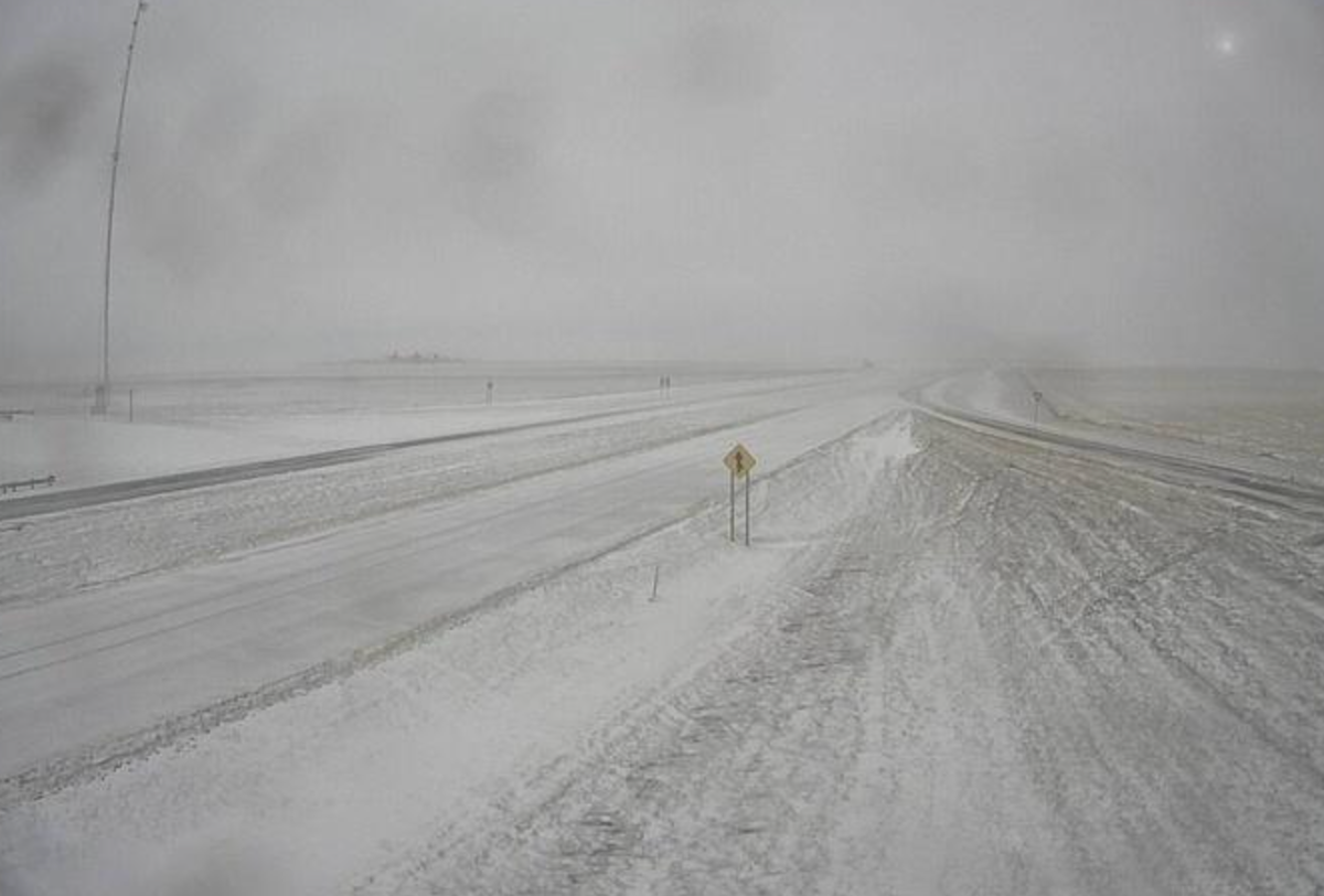BREAKING NEWS: I-70 Closed from Salina to Colorado as Blizzard ...
