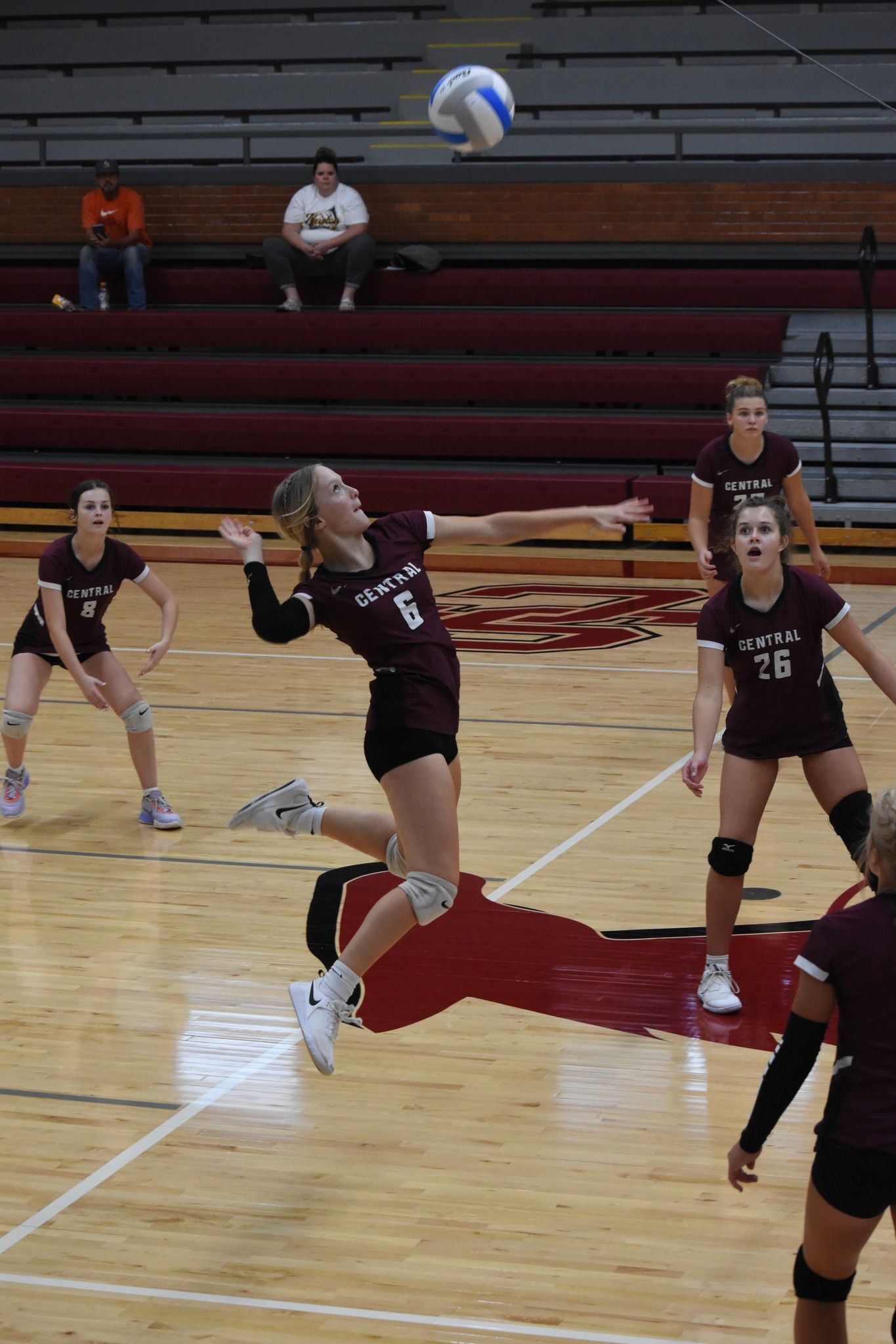 Salina Central Girls Freshman Volleyball - Photo Gallery